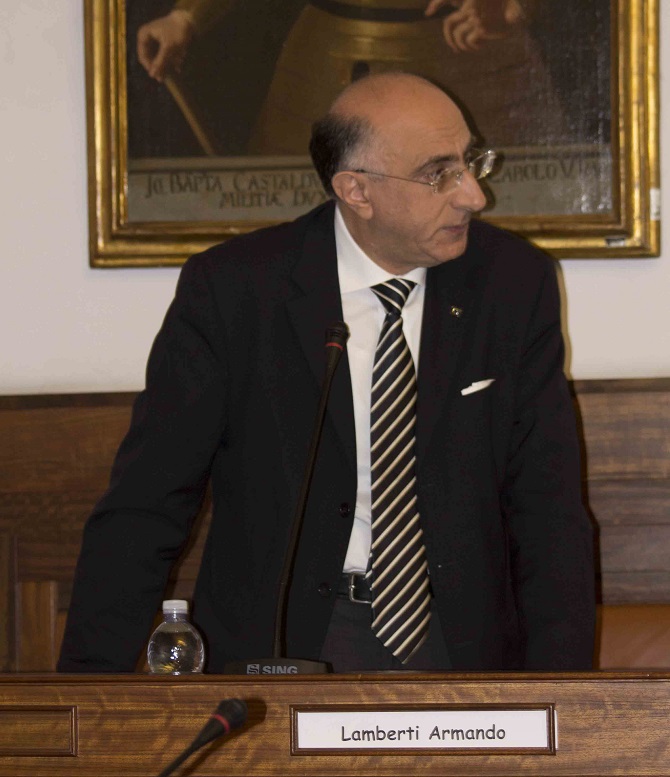 Cava, ingresso in Giunta? Armando Lamberti sfoglia la margherita ...