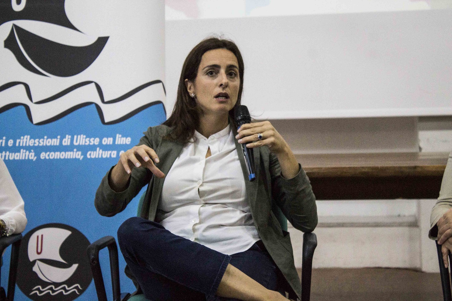 Cava, stamani ospite a Il Viaggio delle Idee la vicepresidente del MADRE Letizia Magaldi ...