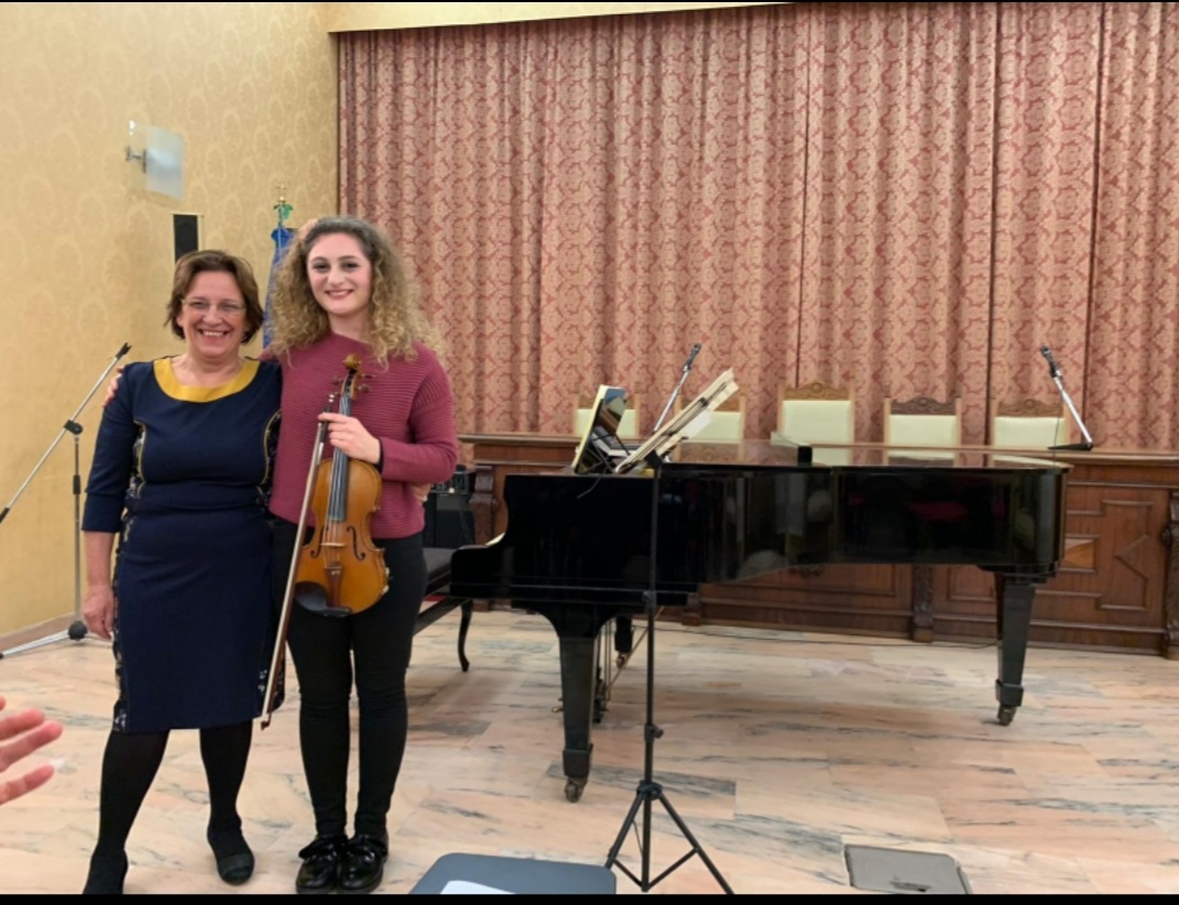 Cava de’ Tirreni, il Liceo musicale Marco Galdi per la solidarietà ...