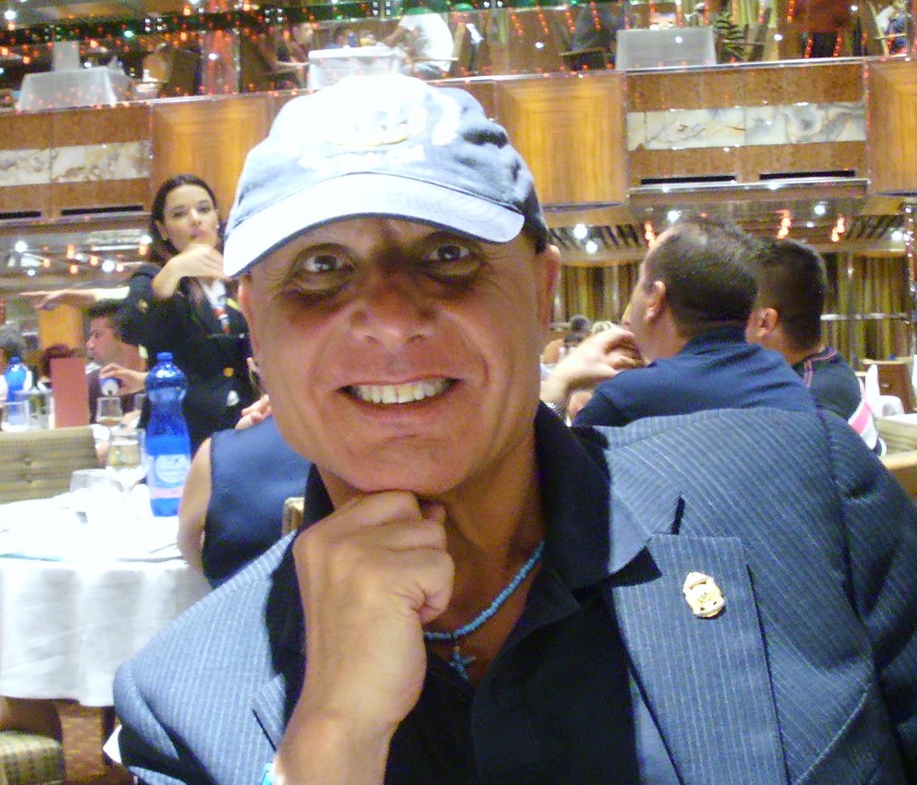 Cava de' Tirreni, domani al Genoino Il Viaggio delle Idee con il libro ...