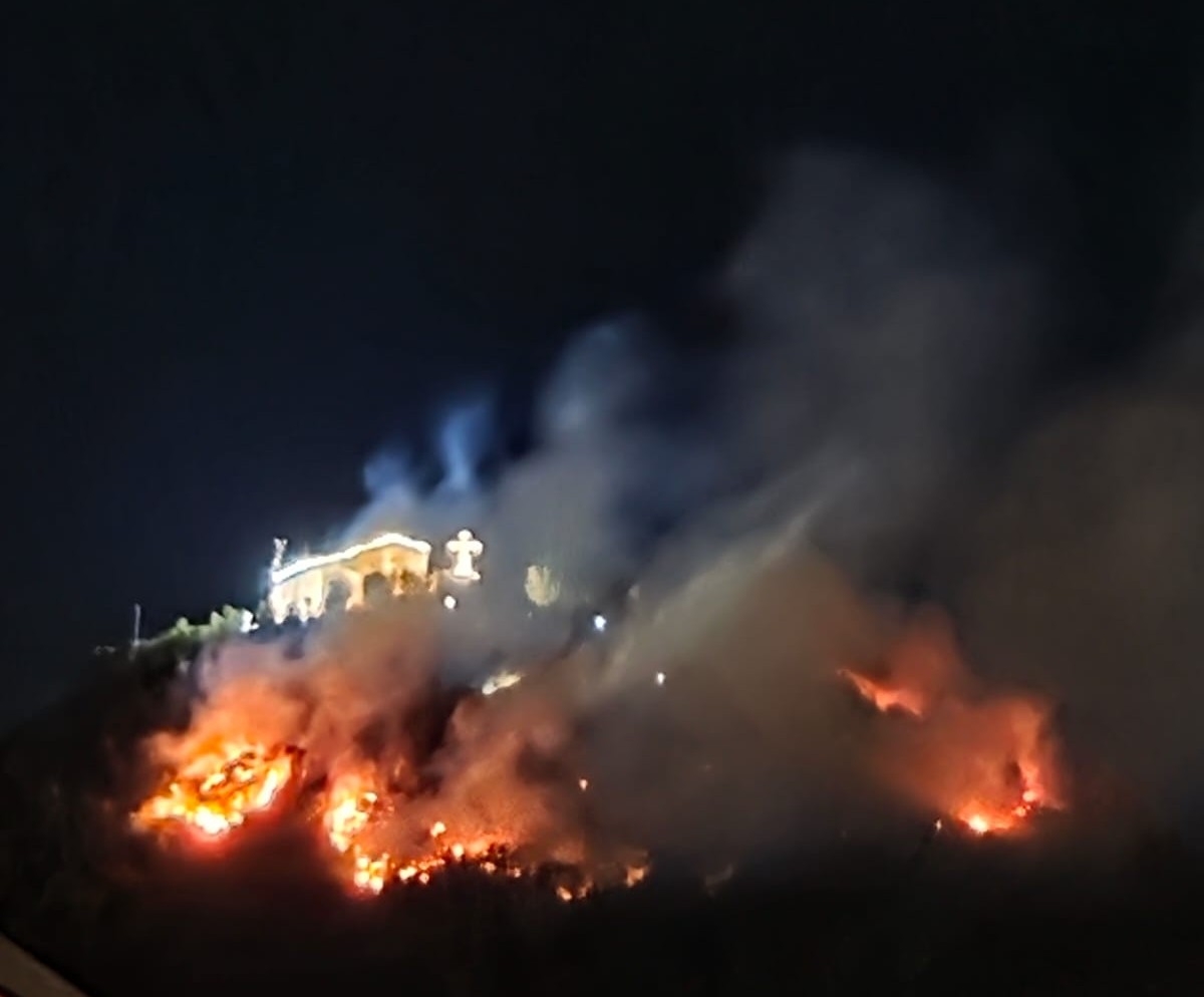 Cava de' Tirreni, con Monte Castello brucia l’anima di una comunità ...